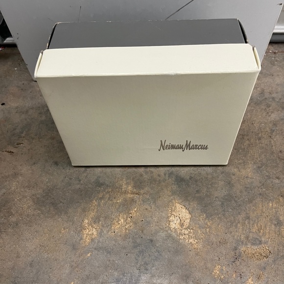 Neiman Marcus | Party Supplies | Vintage Neiman Marcus Box Whitegray ...